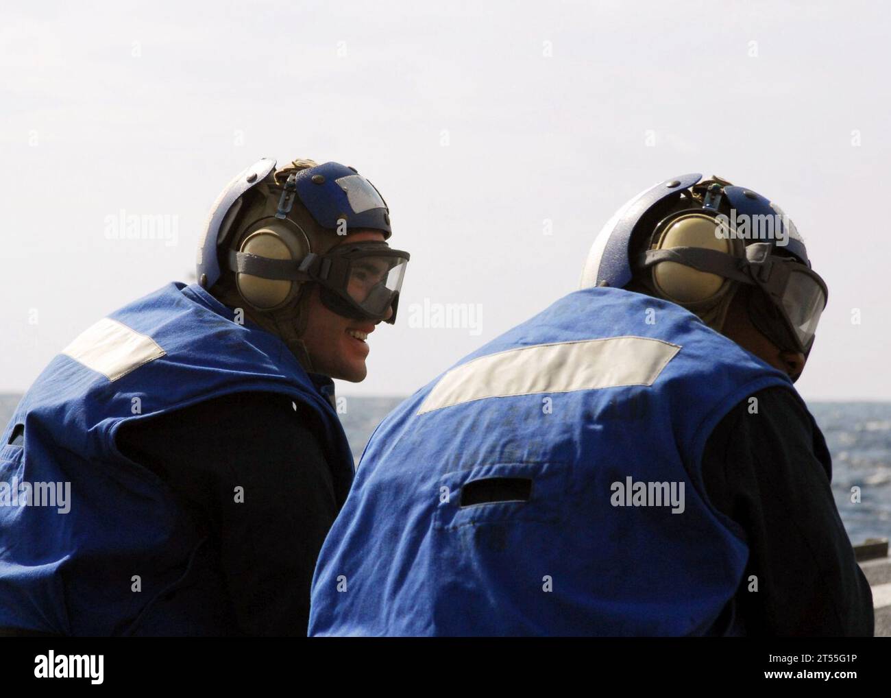 HS-14 Chargers, SH-60F Seahawk, USS Fitzgerald Stock Photo - Alamy