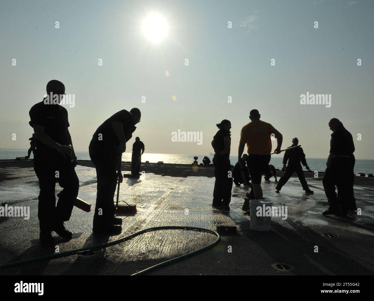 hsl-51, Sailors, Straits of Malaka, U.S. 7th Fleet command ship, U.S ...