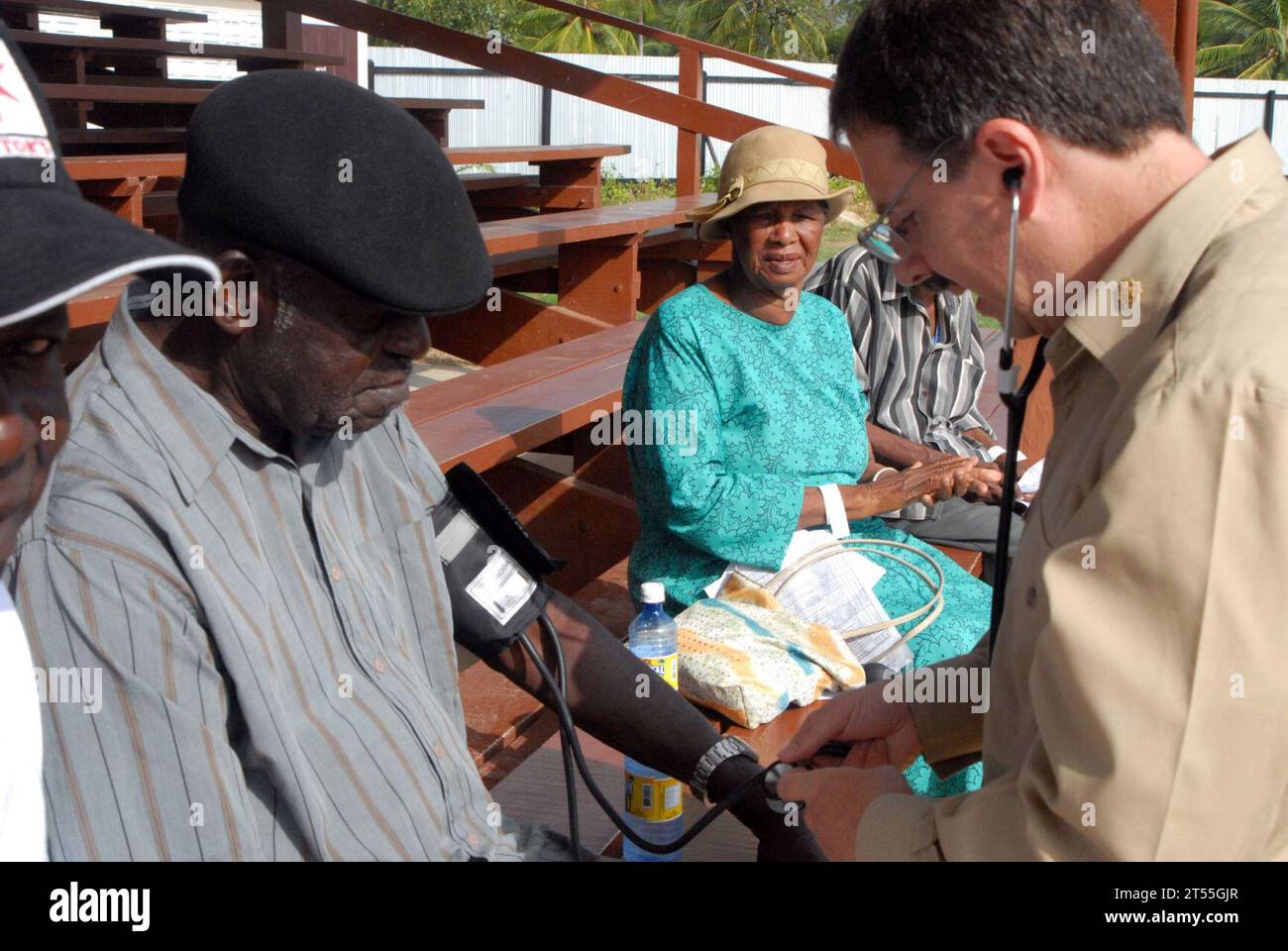 humanitarian deployment, USNS Comfort Stock Photo - Alamy