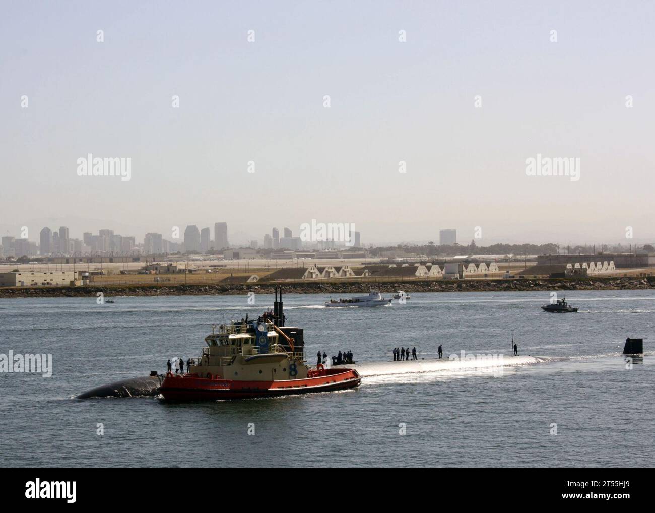 Ice Exercise 2009 (ICEX), Los Angeles-class fast-attack submarine ...