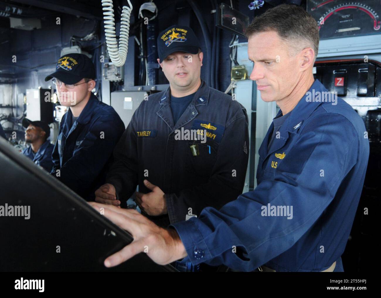 Indian Ocean, main propulsion assistant, Sailor, U.S. navy , USS Cape ...