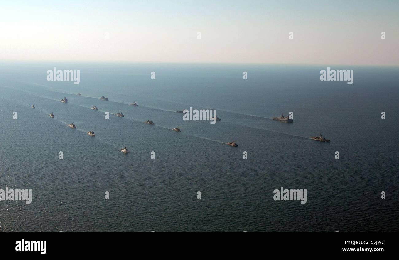 International, multi-national, photoex, ship, UNITAS Gold Stock Photo ...