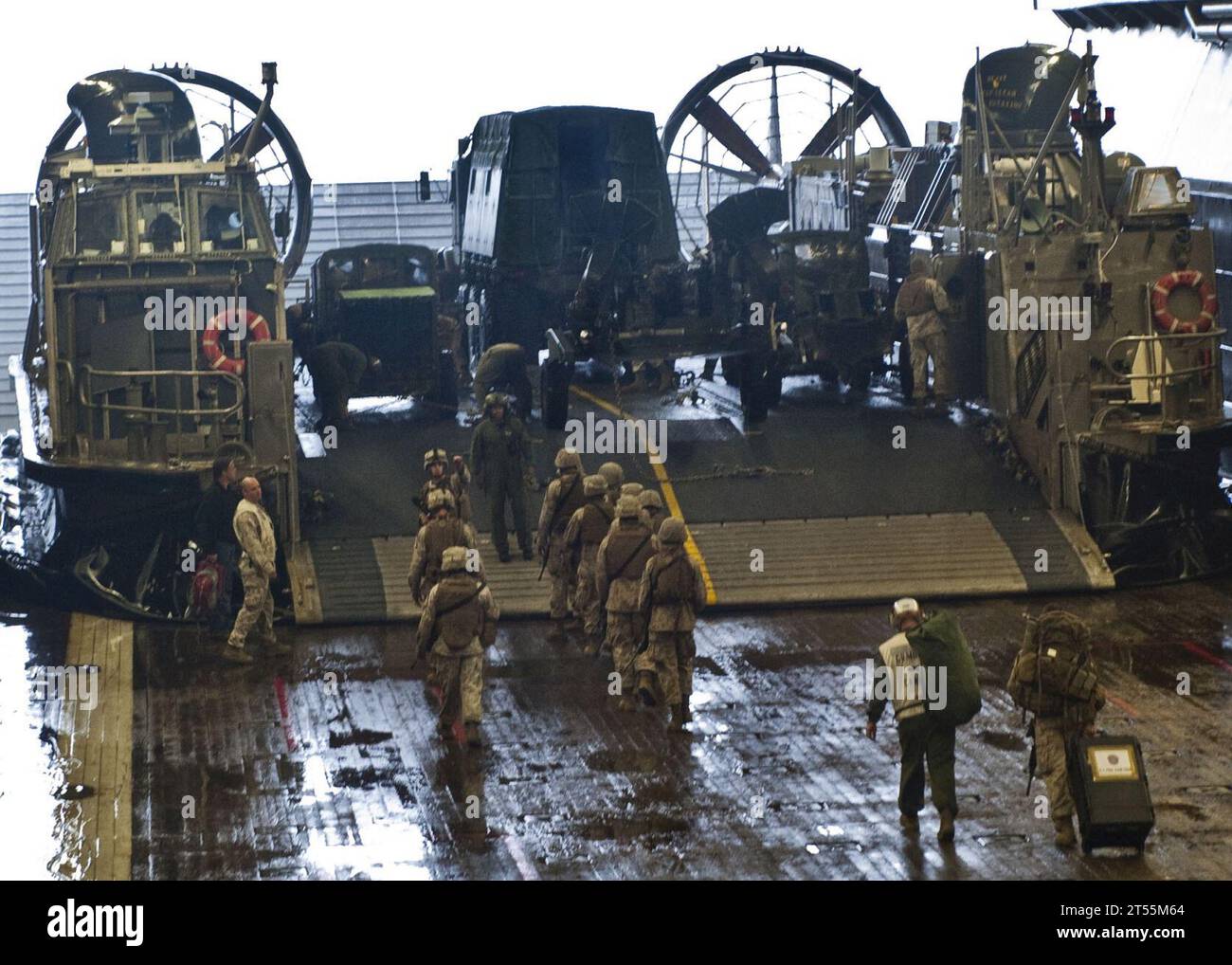 Iwo Jima, LHD 7, Marines, navy, USMC Stock Photo - Alamy
