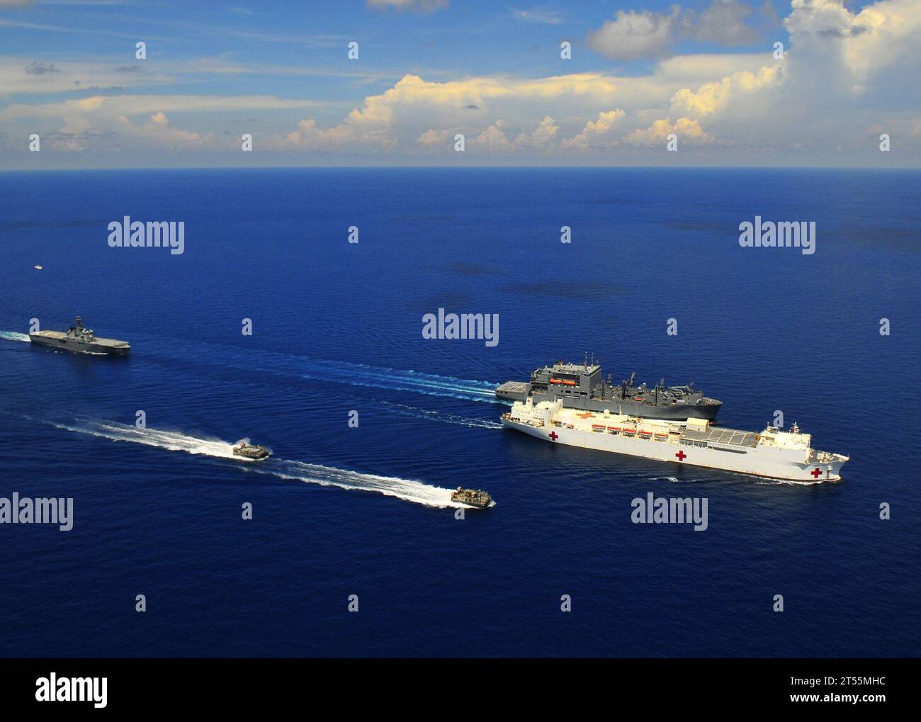 Osumi class hi-res stock photography and images - Alamy