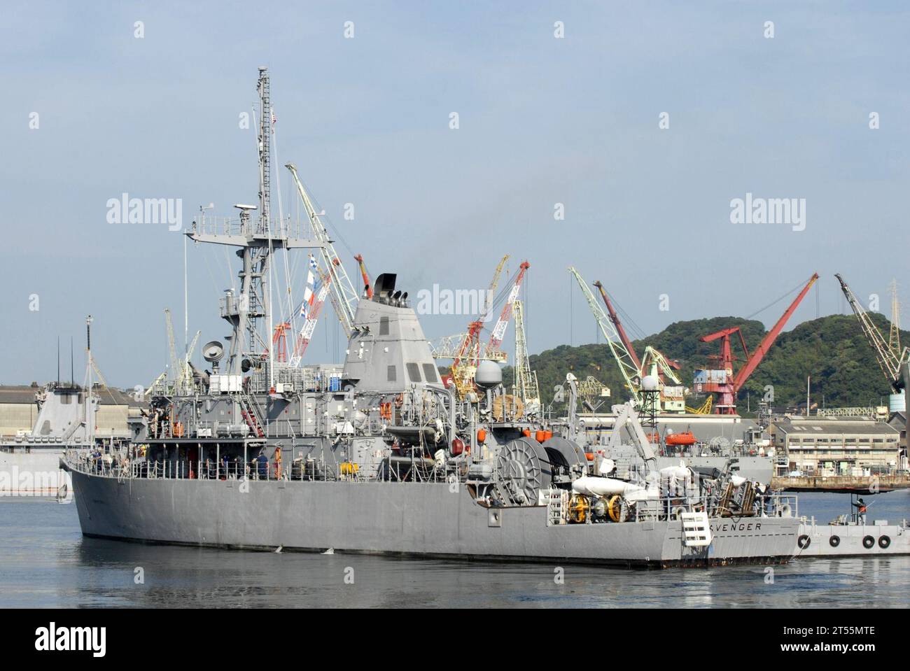 Uss avenger mcm 1 hi-res stock photography and images - Alamy