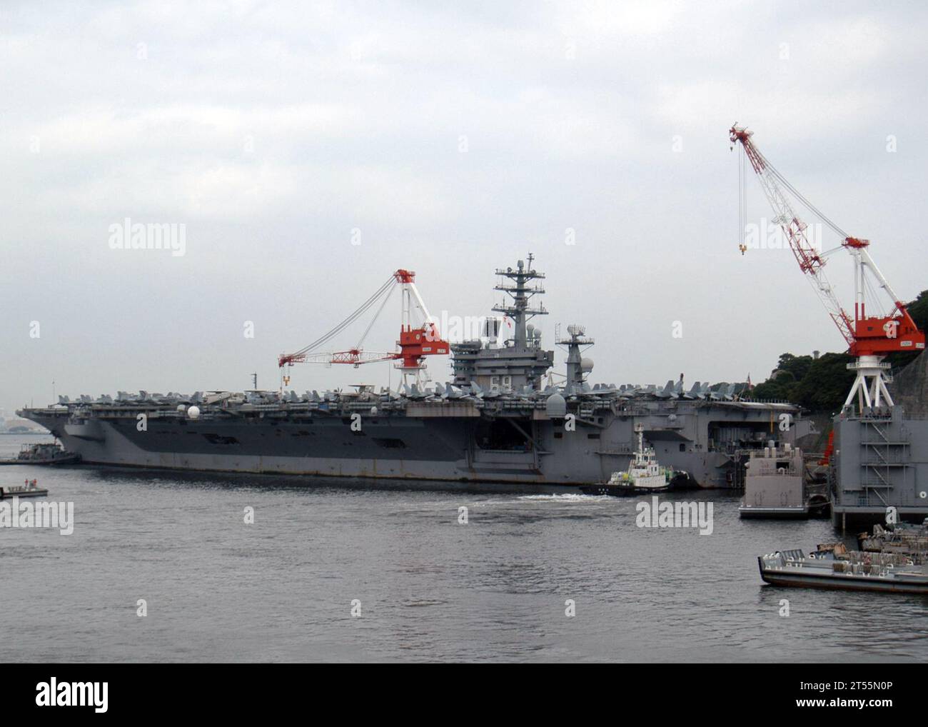 Japan, USS Nimitz (CVN 68 Stock Photo - Alamy