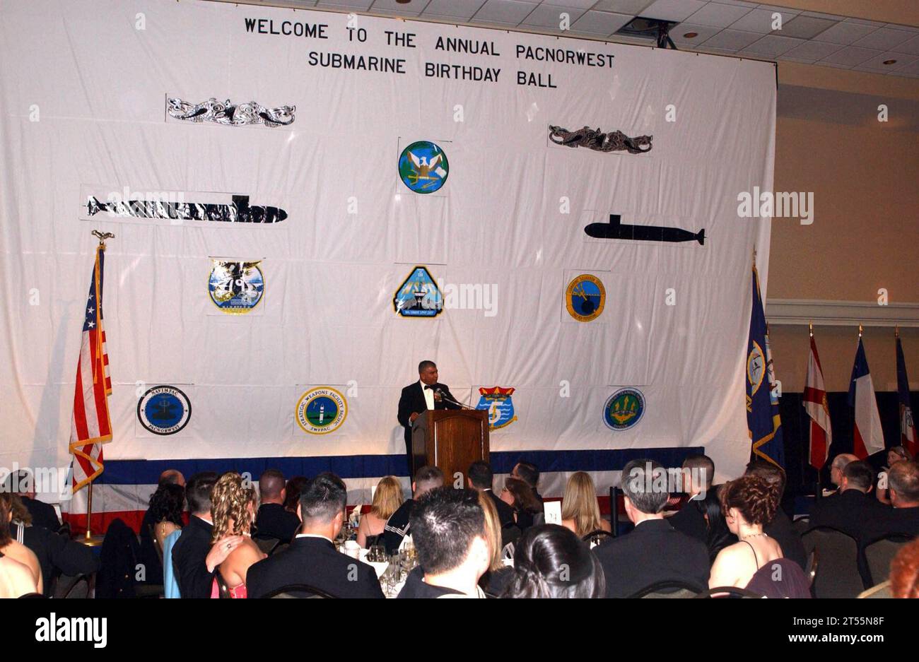 joe r. campa jr., MCPON, Submarine Ball Stock Photo - Alamy