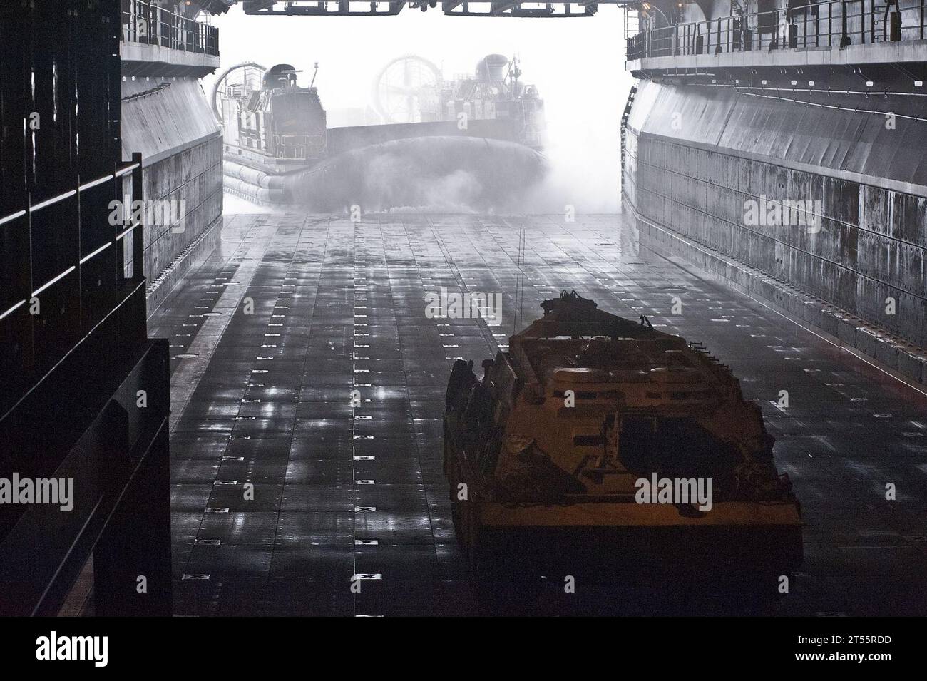 LCAC, LHD 8, Makin Island, navy, Sailor, U.S. Navy, well deck Stock ...