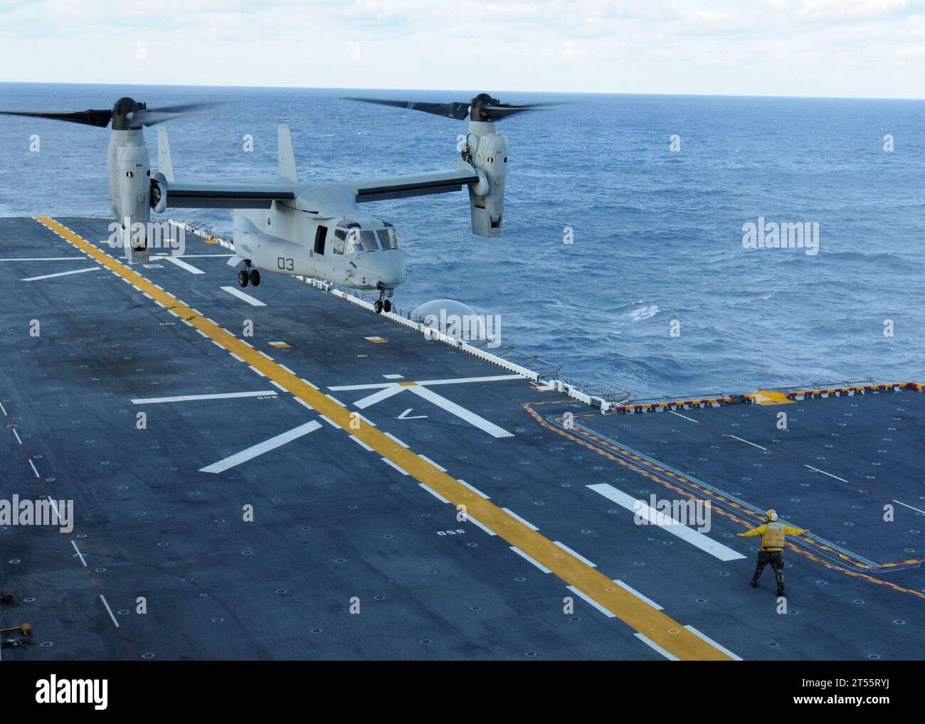 LHD 7, U.S. Navy, USS IWO JIMA Stock Photo - Alamy