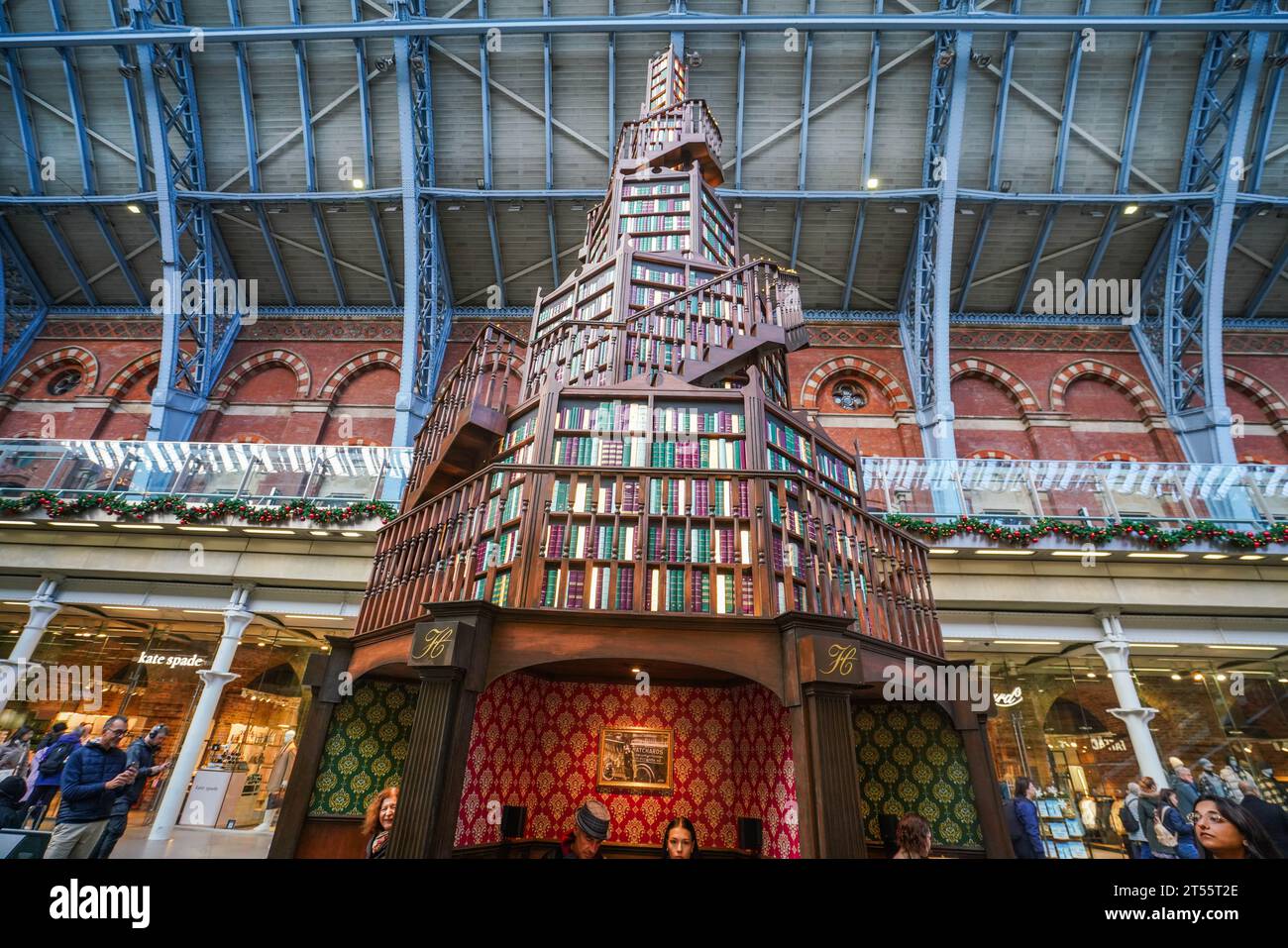 London, UK. 3 November 2023. A Christmas tree measuring 12 metres made ...