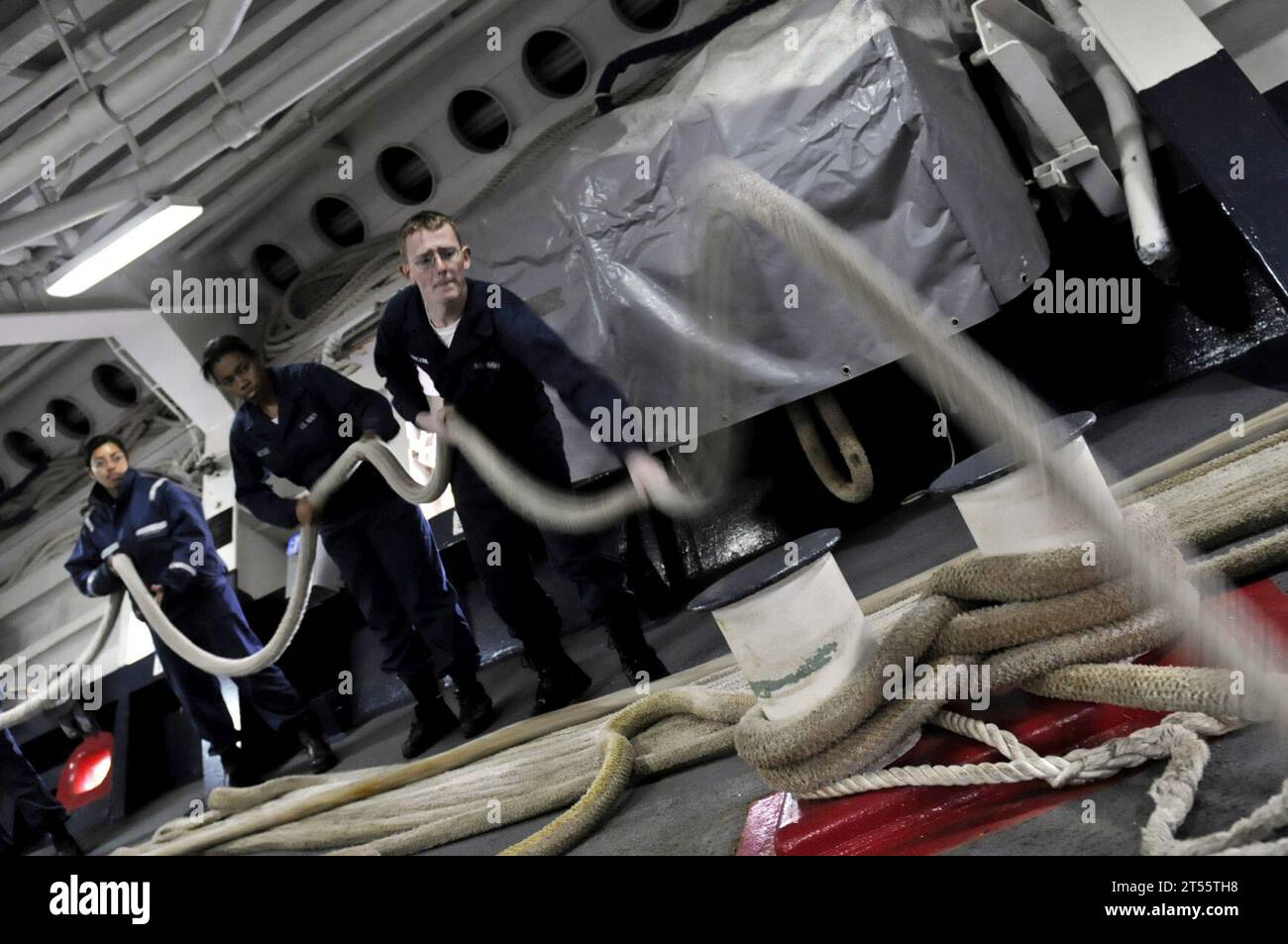 line handlerspeople, Sailor, Sea and Anchor Stock Photo - Alamy