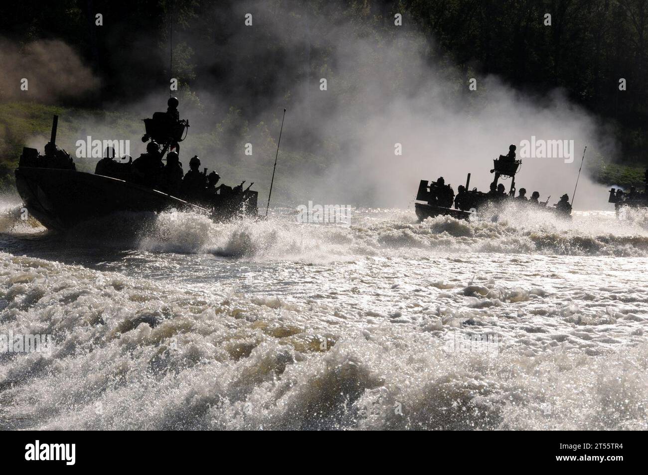 live-fire, Riverine, SBT-22, SOC-r, SWCC Stock Photo - Alamy