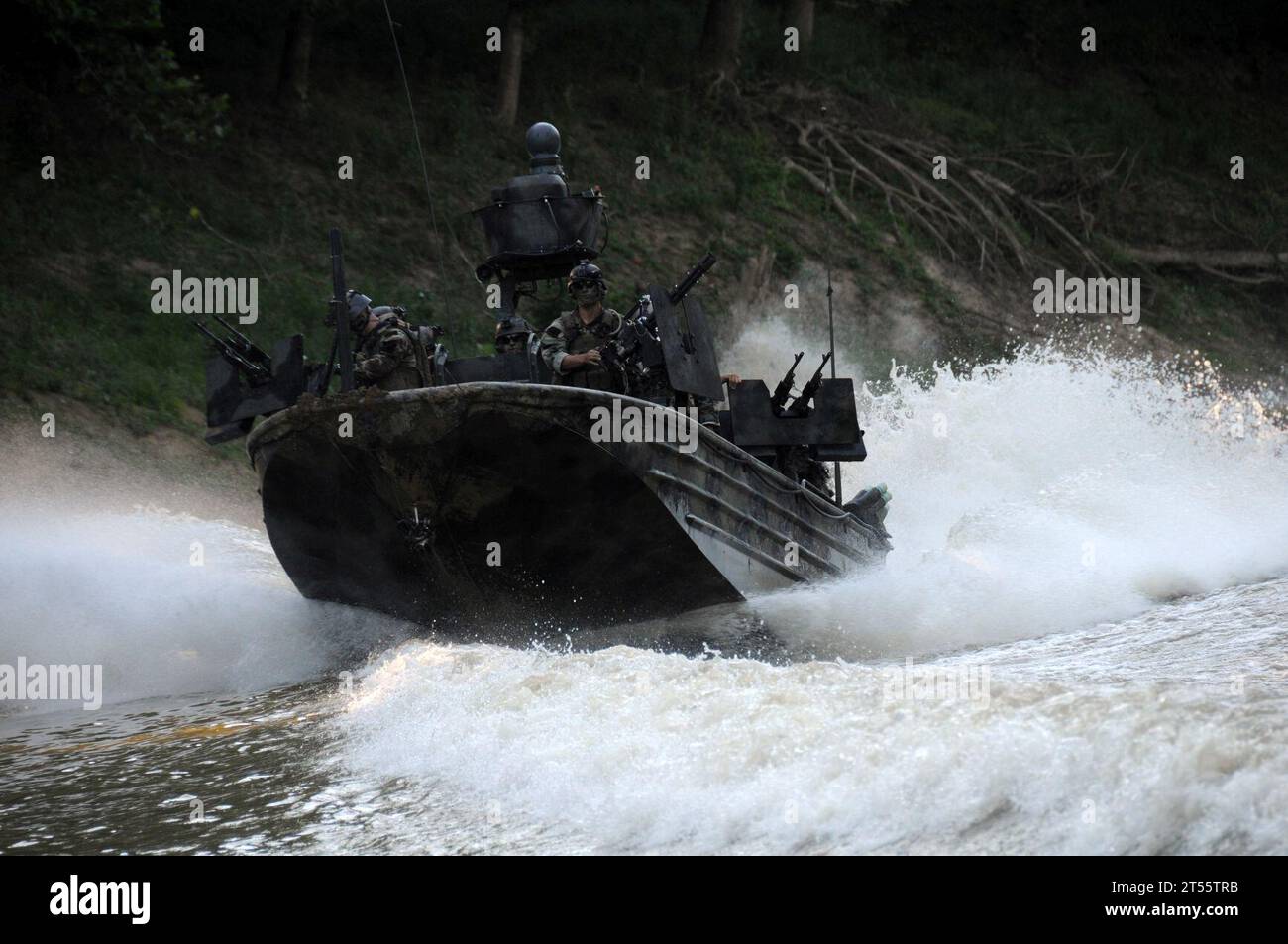 live-fire, Riverine, SBT-22, SOC-r, SWCC Stock Photo - Alamy