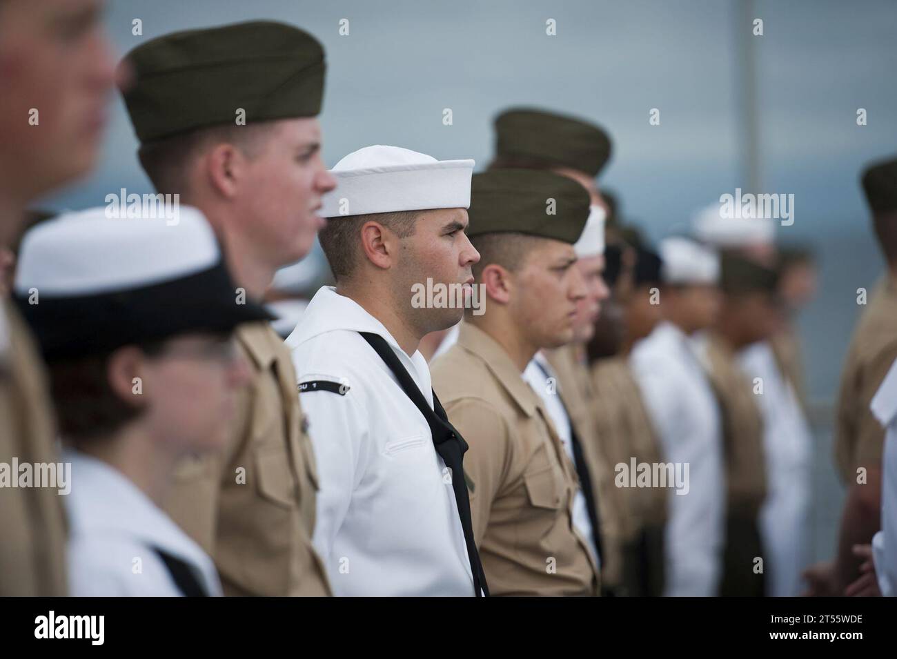 LSD 52, USS Pearl Harbor Stock Photo - Alamy