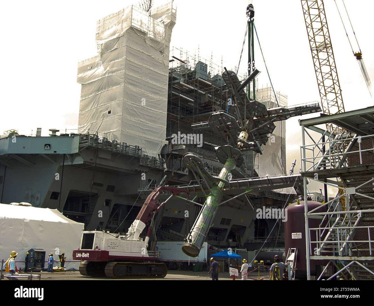 main mast, Norfolk, Norfolk Naval Shipyard, USS Harry S. Truman (CVN 75 ...