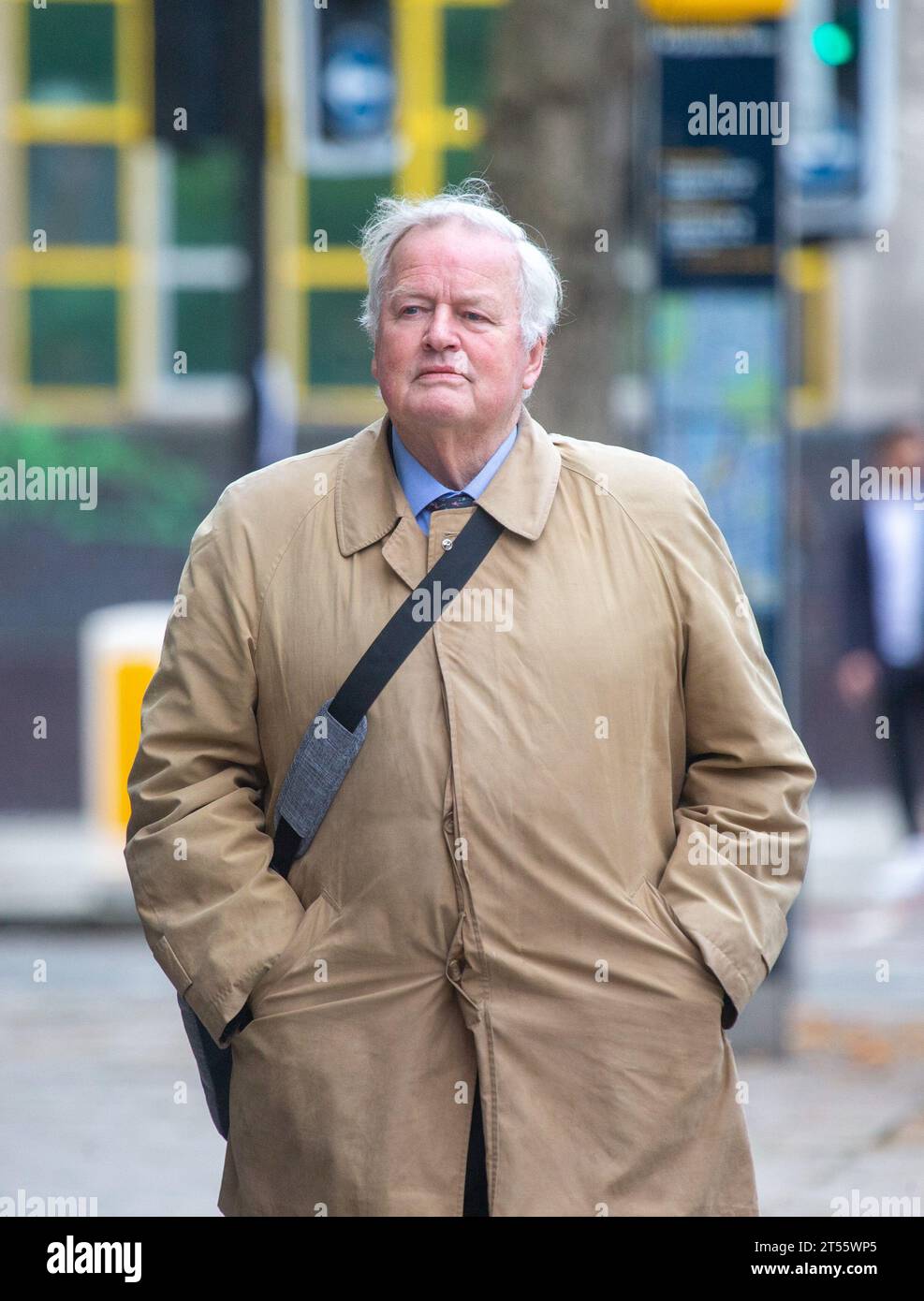 London, England, UK. 3rd Nov, 2023. Conservative MP BOB STEWART arrives ...