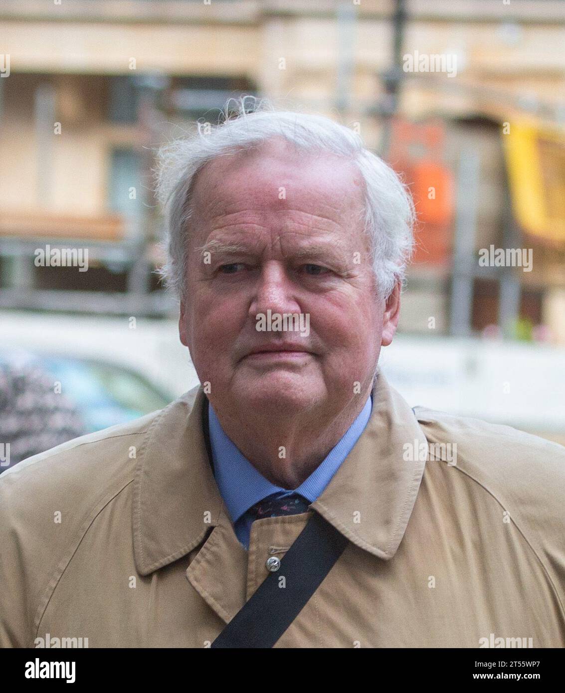 London, England, UK. 3rd Nov, 2023. Conservative MP BOB STEWART arrives ...