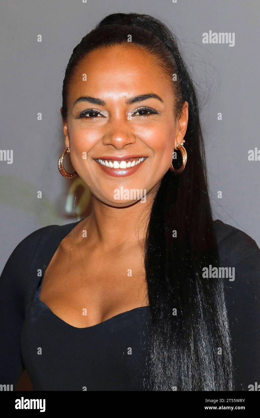 Janique Johnson bei der Eröffnung der Ausstellung The Mystery of Banksy ...