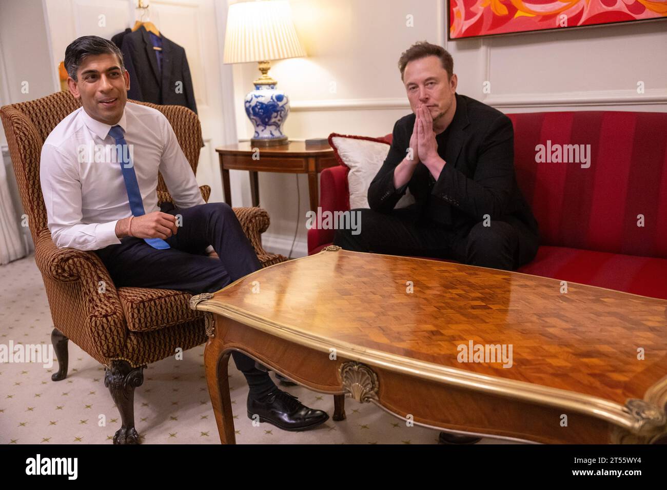 LONDON, ENGLAND, UK - 02 November 2023 - The UK Prime Minister Rishi ... LONDON, ENGLAND, UK - 02 November 2023 - The UK Prime Minister Rishi ...