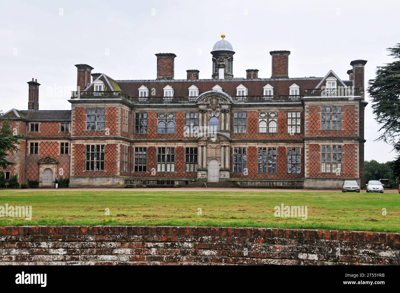 Around the UK - Burghley House Stock Photo - Alamy