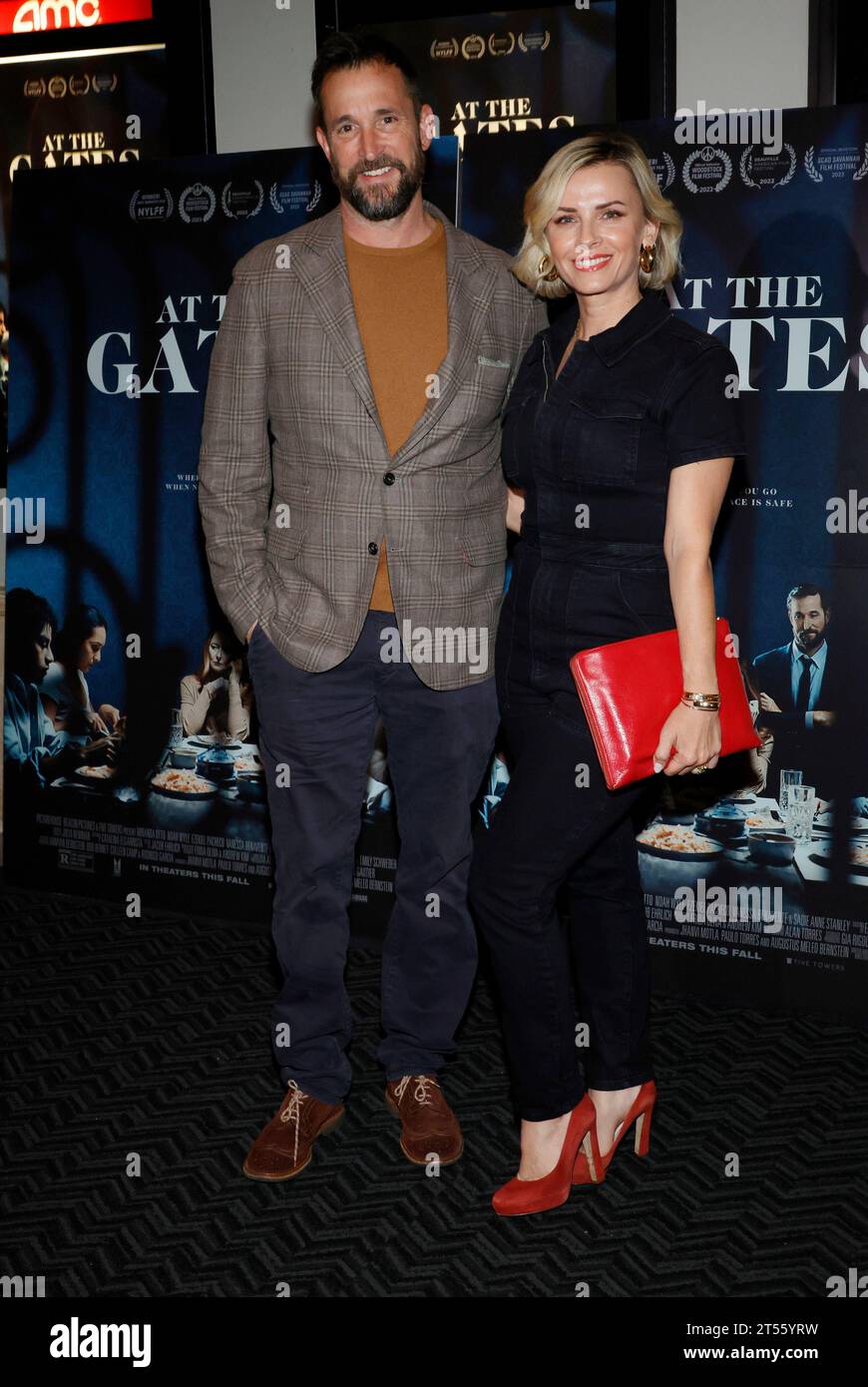 Los Angeles, Ca. 2nd Nov, 2023. Noah Wyle, Sara Wells at the LA Special ...