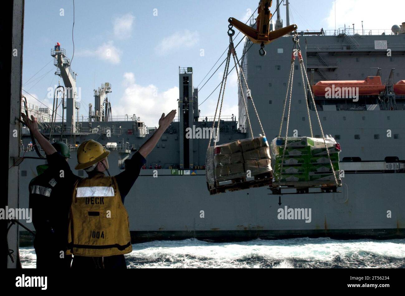 Military Sealift Command ship, msc, RAS, REPLENISHMENT AT SEA, Sailors ...
