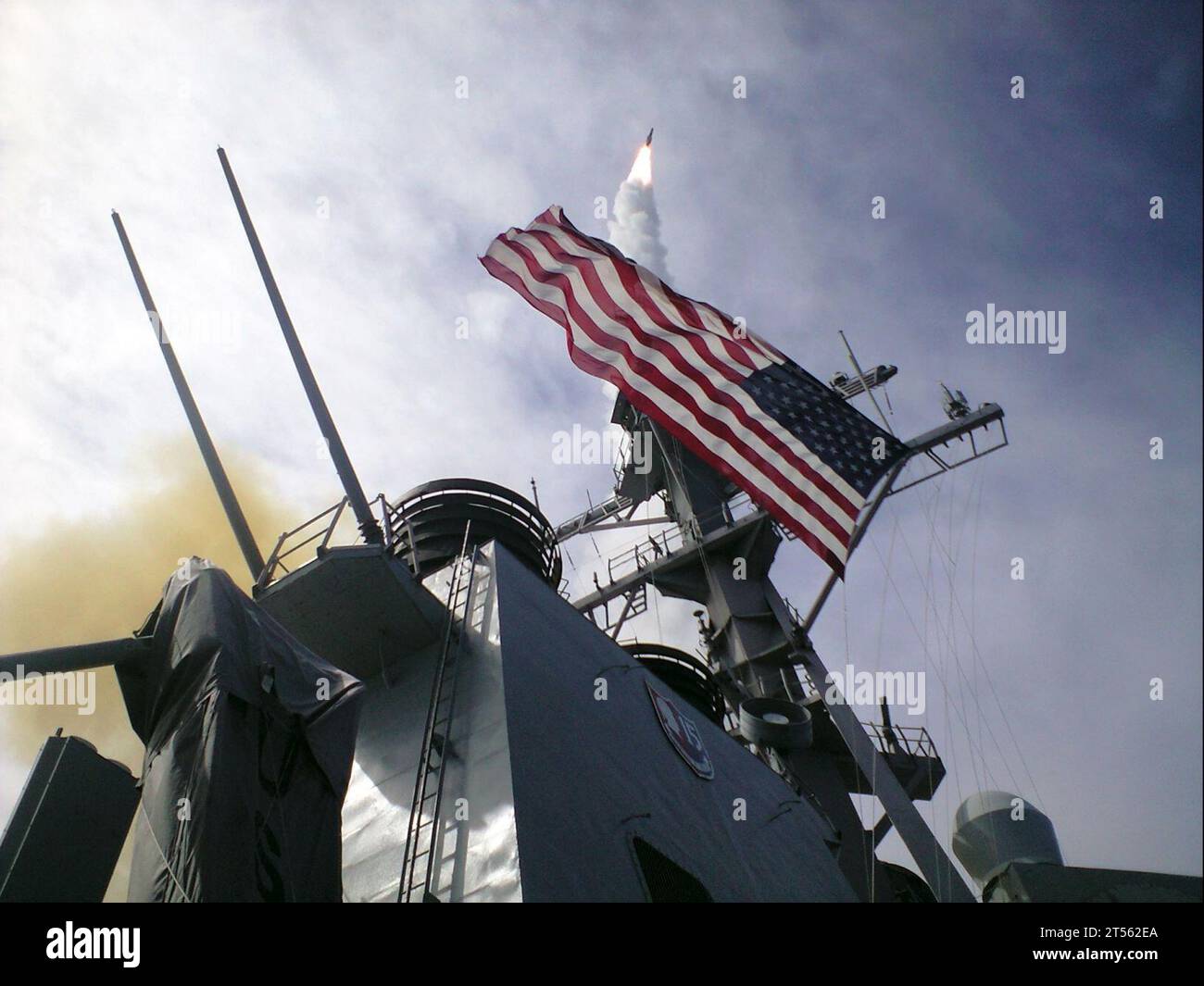 Missile, sm-2, USS LASSEN (DDG 82 Stock Photo - Alamy