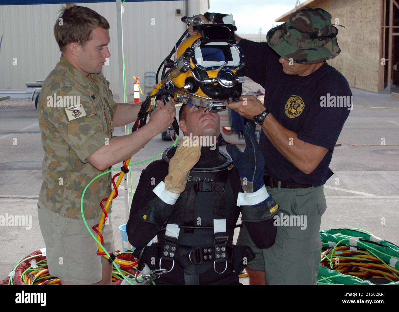 Mobile Diving and Salvage Unit 1, Navy Dive, Rim of the Pacific 2008 ...