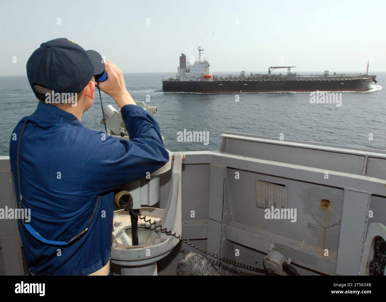 MSO, people, Tanker, watch Stock Photo - Alamy