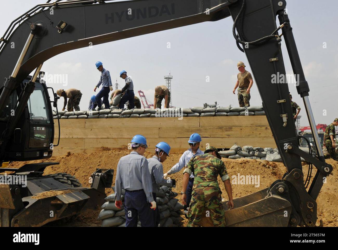 Naval Mobile Construction Battalion 11, ROK Navy, seabee battalion ...