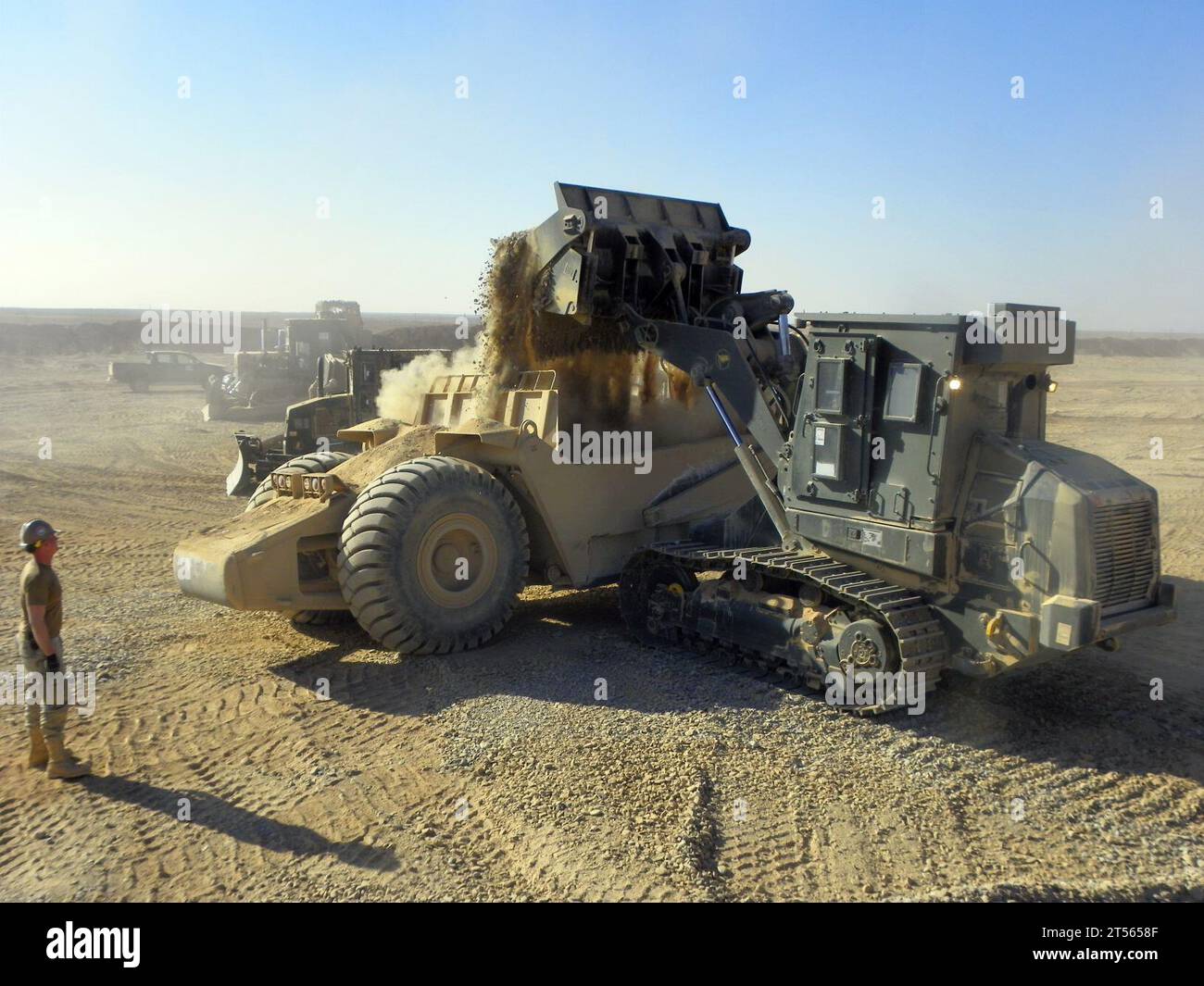 Naval Mobile Construction Battalion (NMCB) 18, Sailor, Seabee, U.S ...