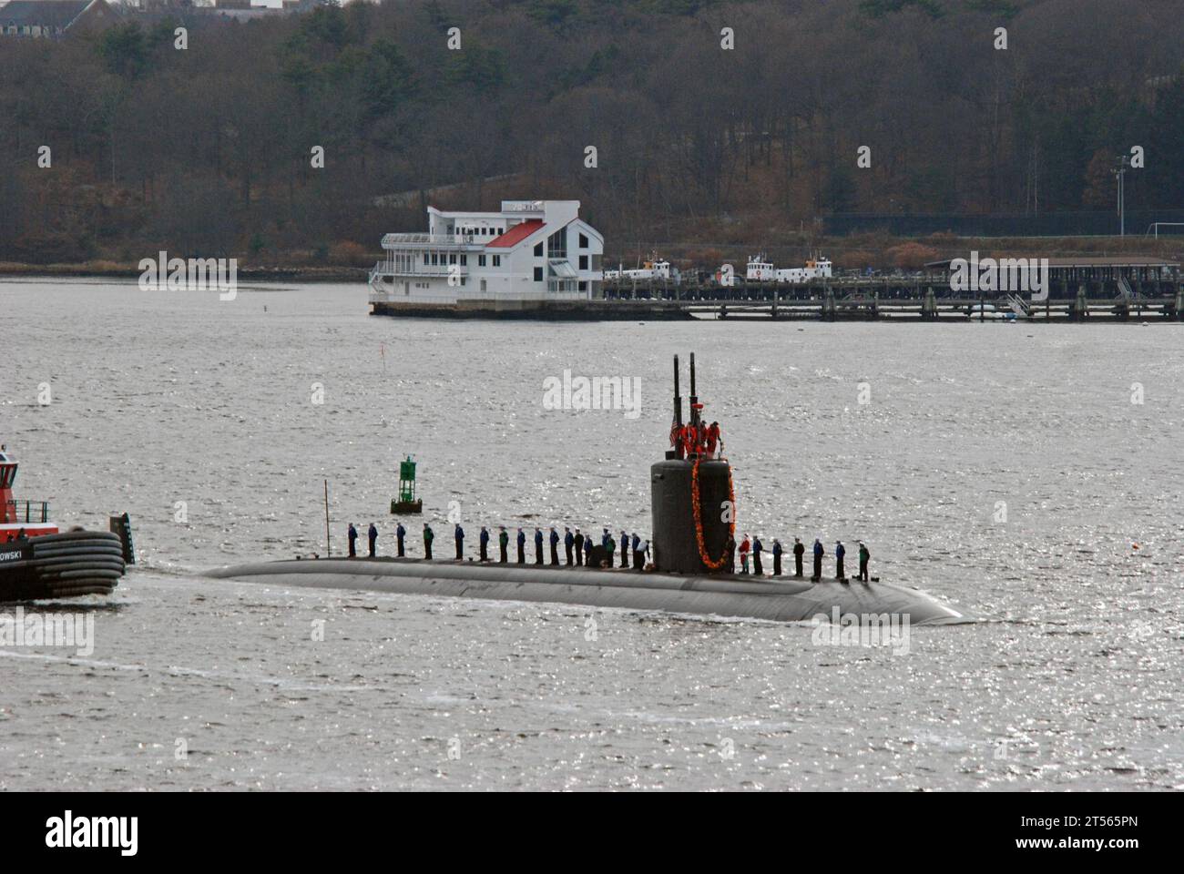 Naval Submarine Base New London, Submarine, Thames River, USS Miami ...