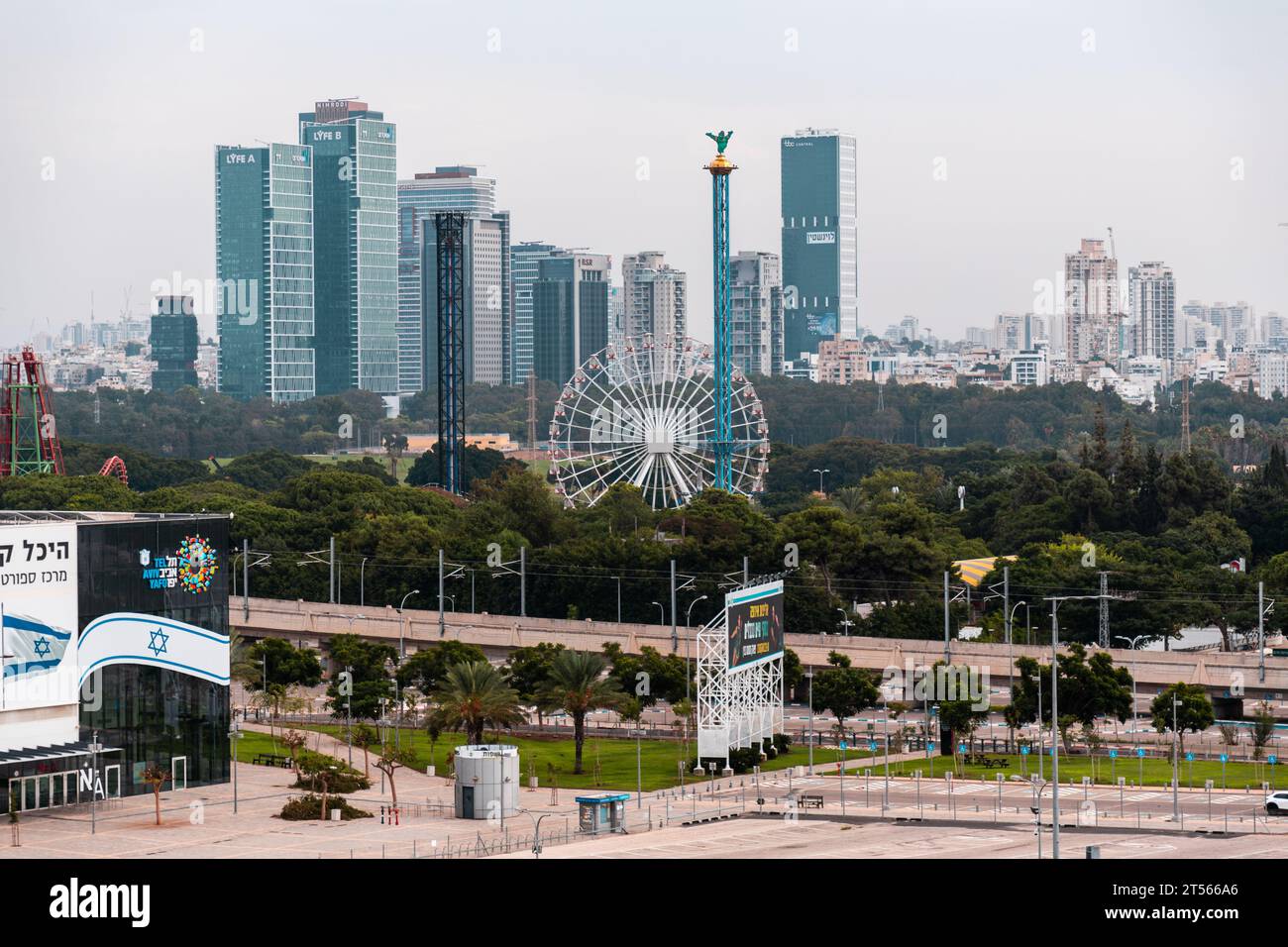 Bnei Brak, Israel - October 27, 2023: Skyline of Bnei Brak with modern ...