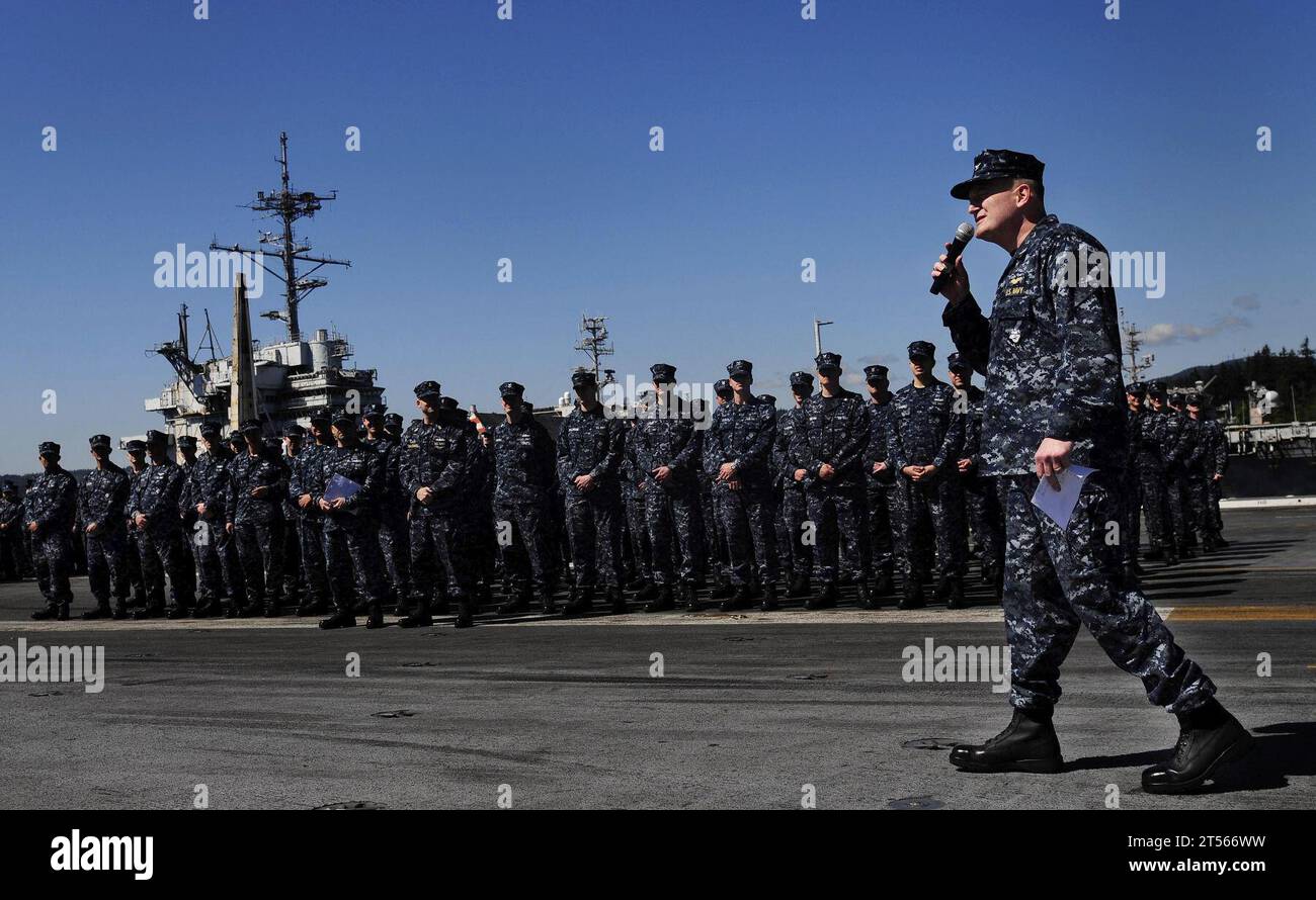 Navy working uniform hi-res stock photography and images - Alamy