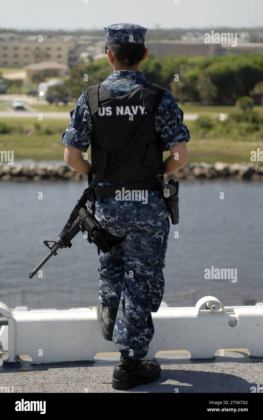 navy, people, security, sentry, U.S. Navy, USS Wasp (LHD 1), watch ...
