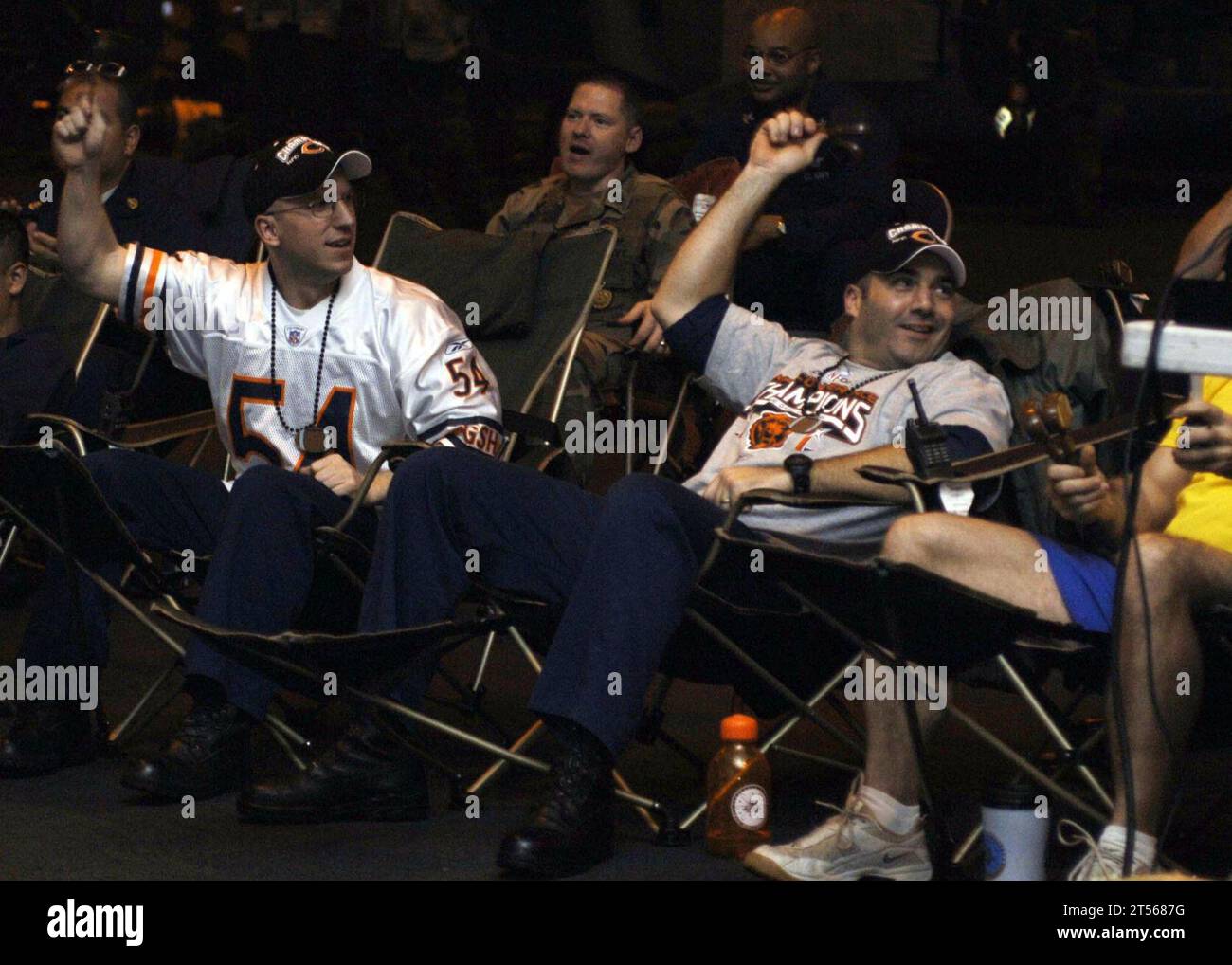 Nimitz-Class aircraft c arrier USS Dwight D. Eisenhower (CVN 69 ...