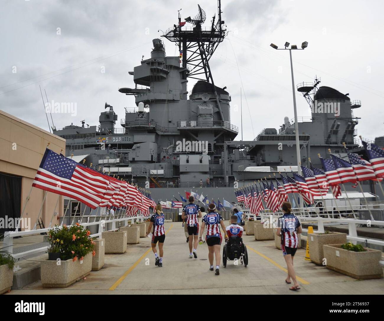 Oahu, Ride 2 Recovery, uss missouri Stock Photo - Alamy