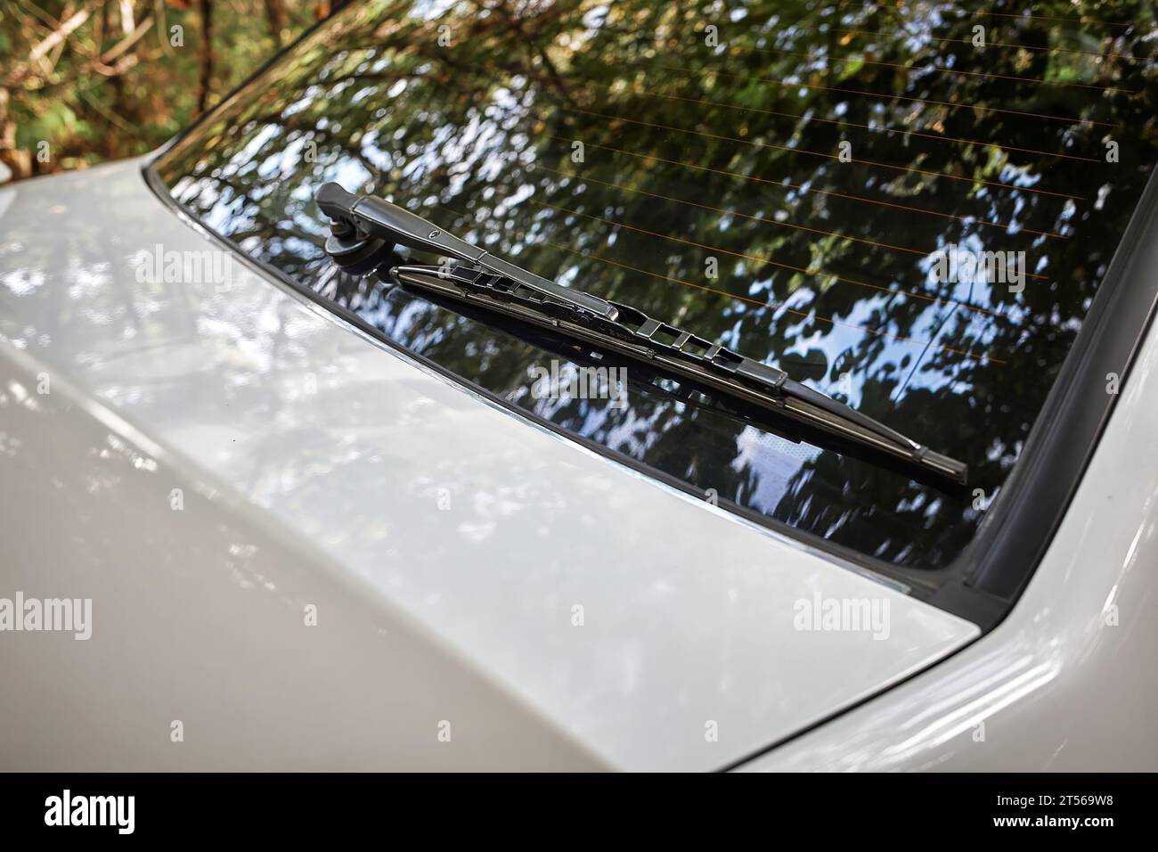 ?ar wipers and window. Modern city sport car wipers wallpaper Stock ...