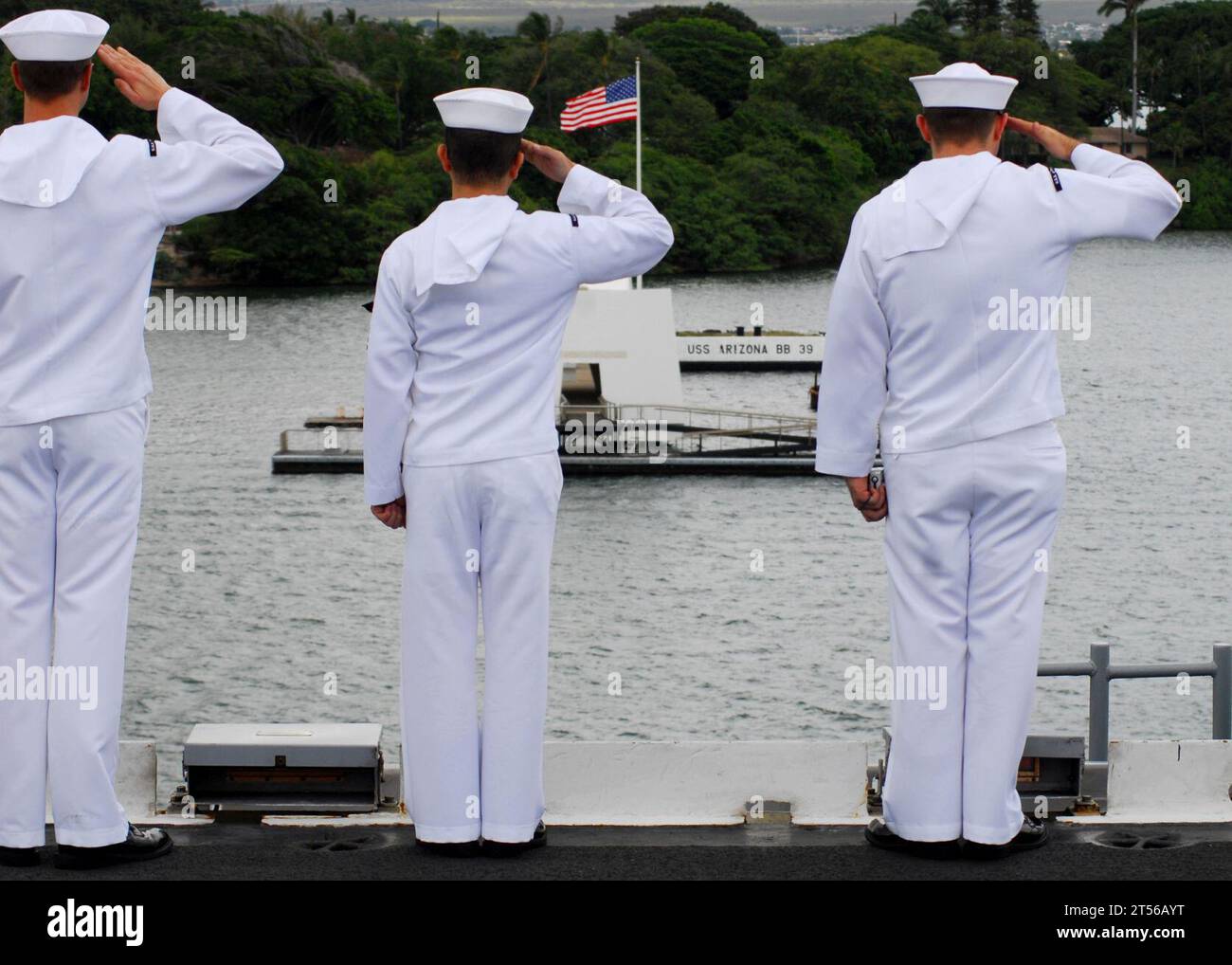 Pearl Harbor, Rim of the Pacific Exercise, USS Kitty Hawk (CV 63 Stock ...