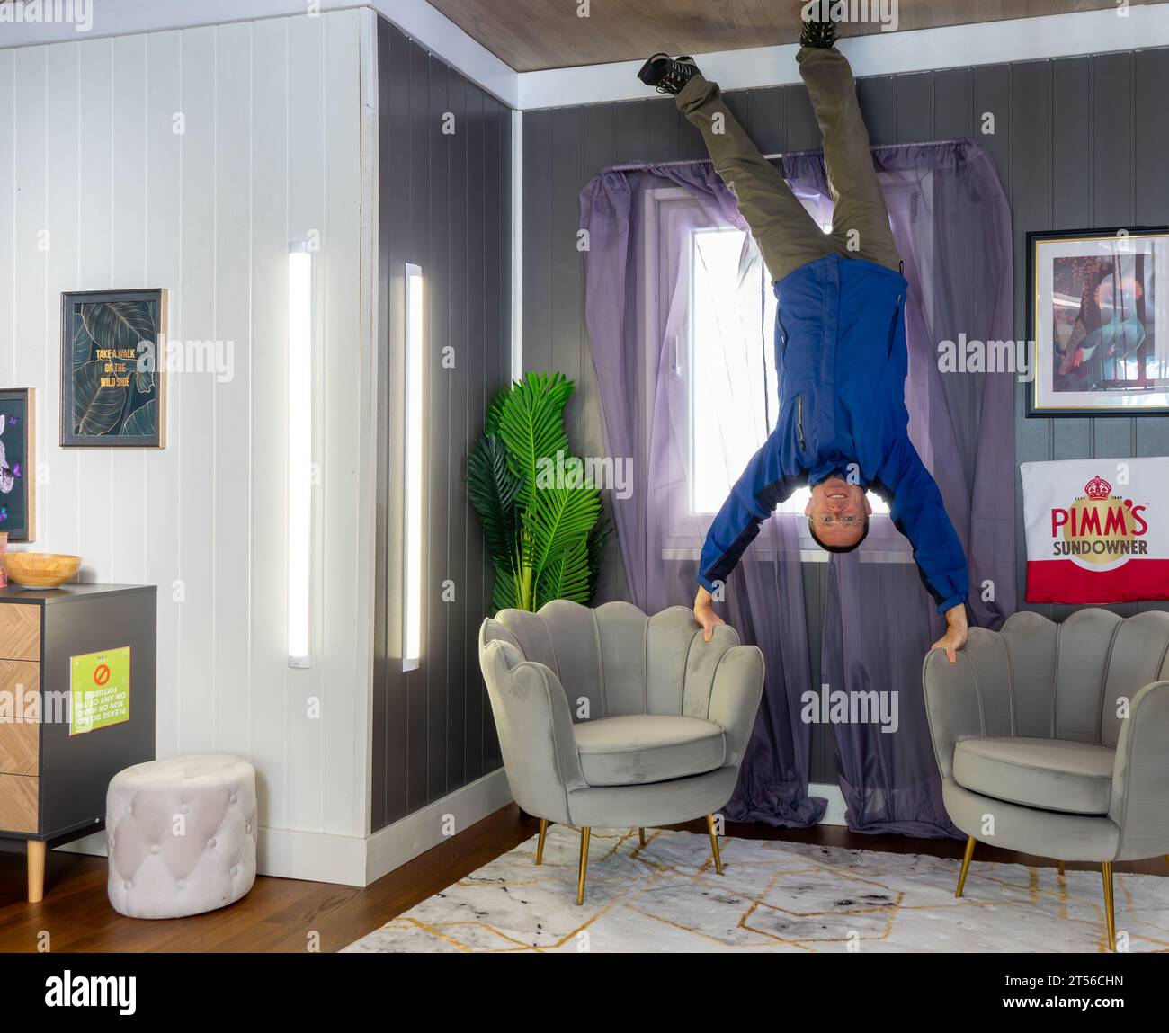 Holiday fun house hi-res stock photography and images - Alamy