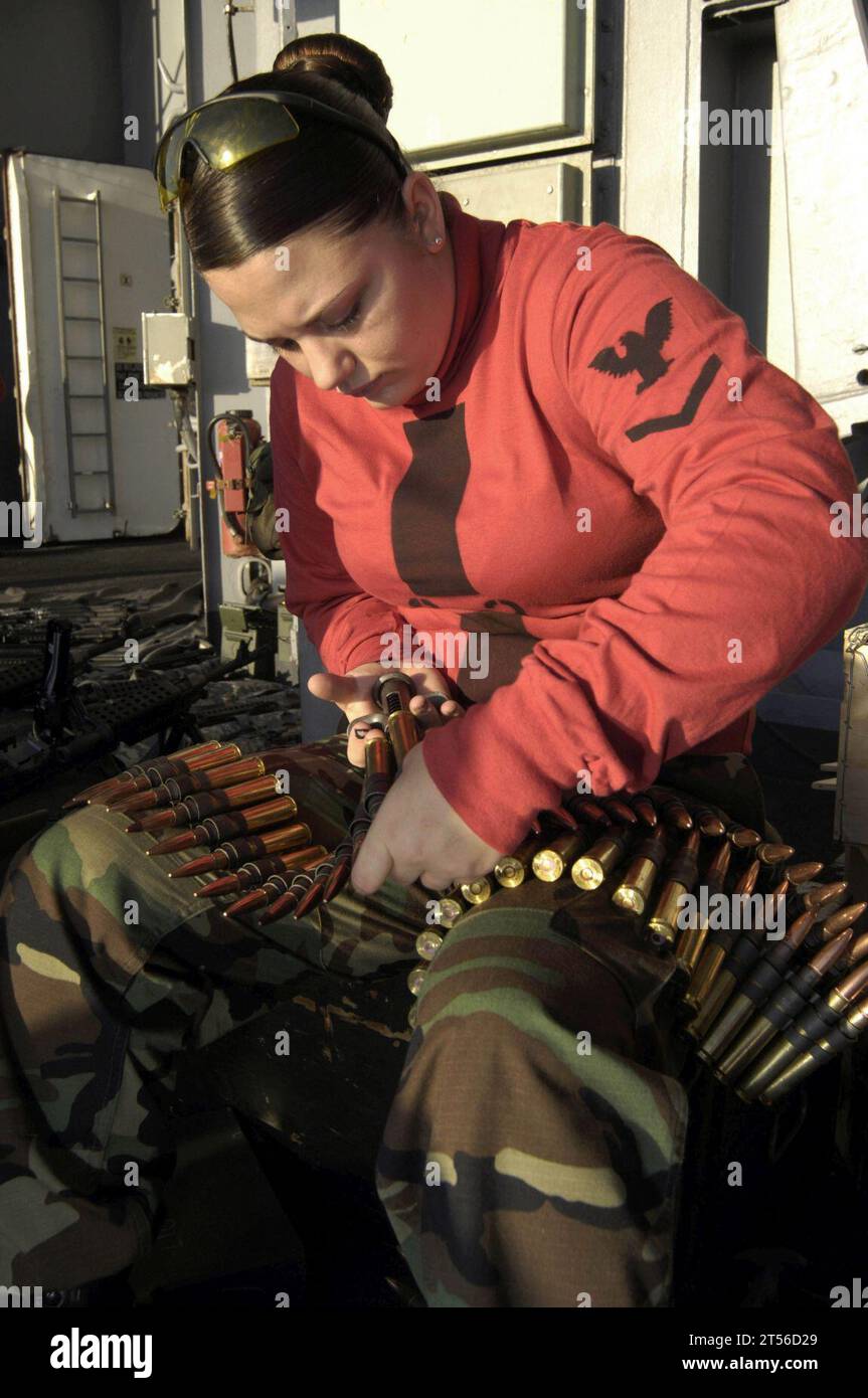 people, USS Nimitz (CVN 68), weapons Stock Photo - Alamy