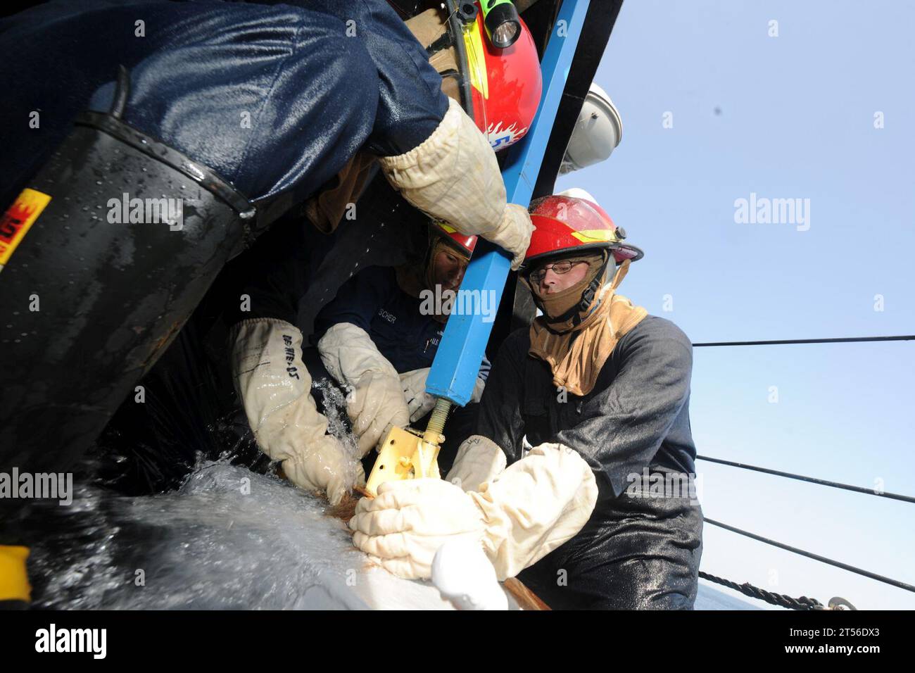 pipe rupture, Sailors, USS Truxtun (DDG 103); George H.W. Bush Carrier ...