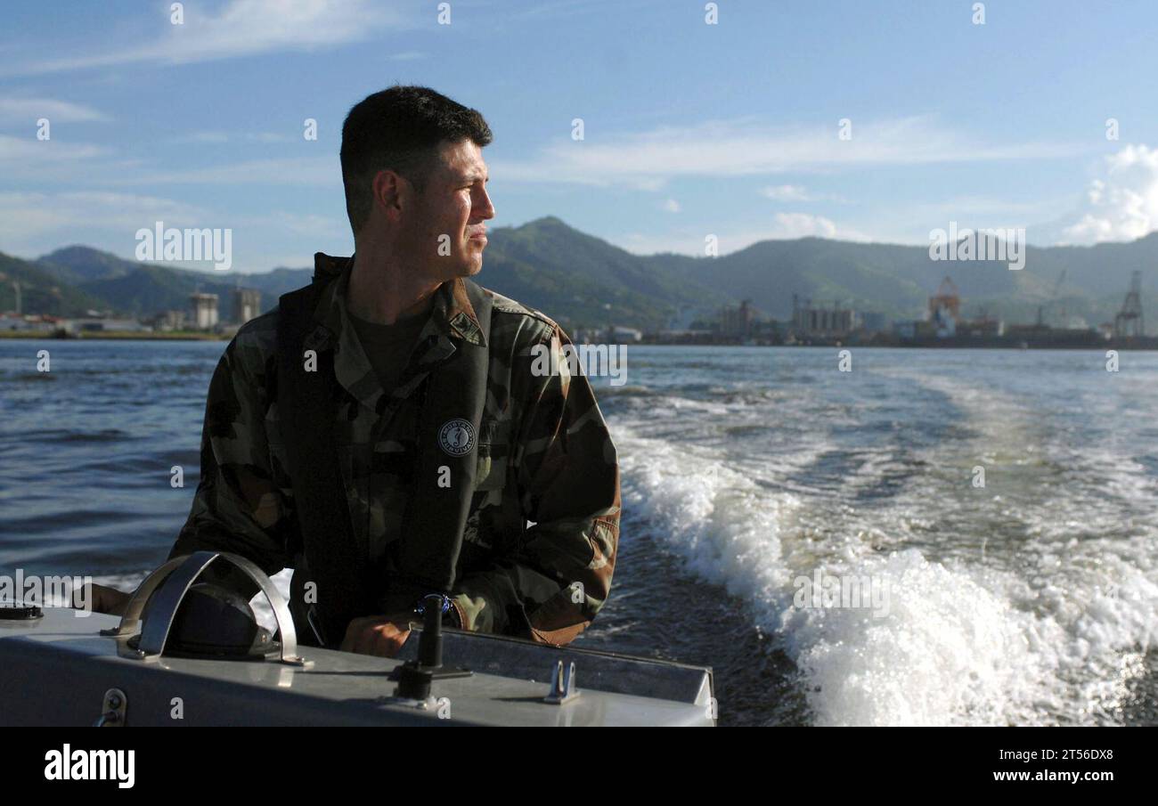 police, security, Small Boat, wake Stock Photo - Alamy