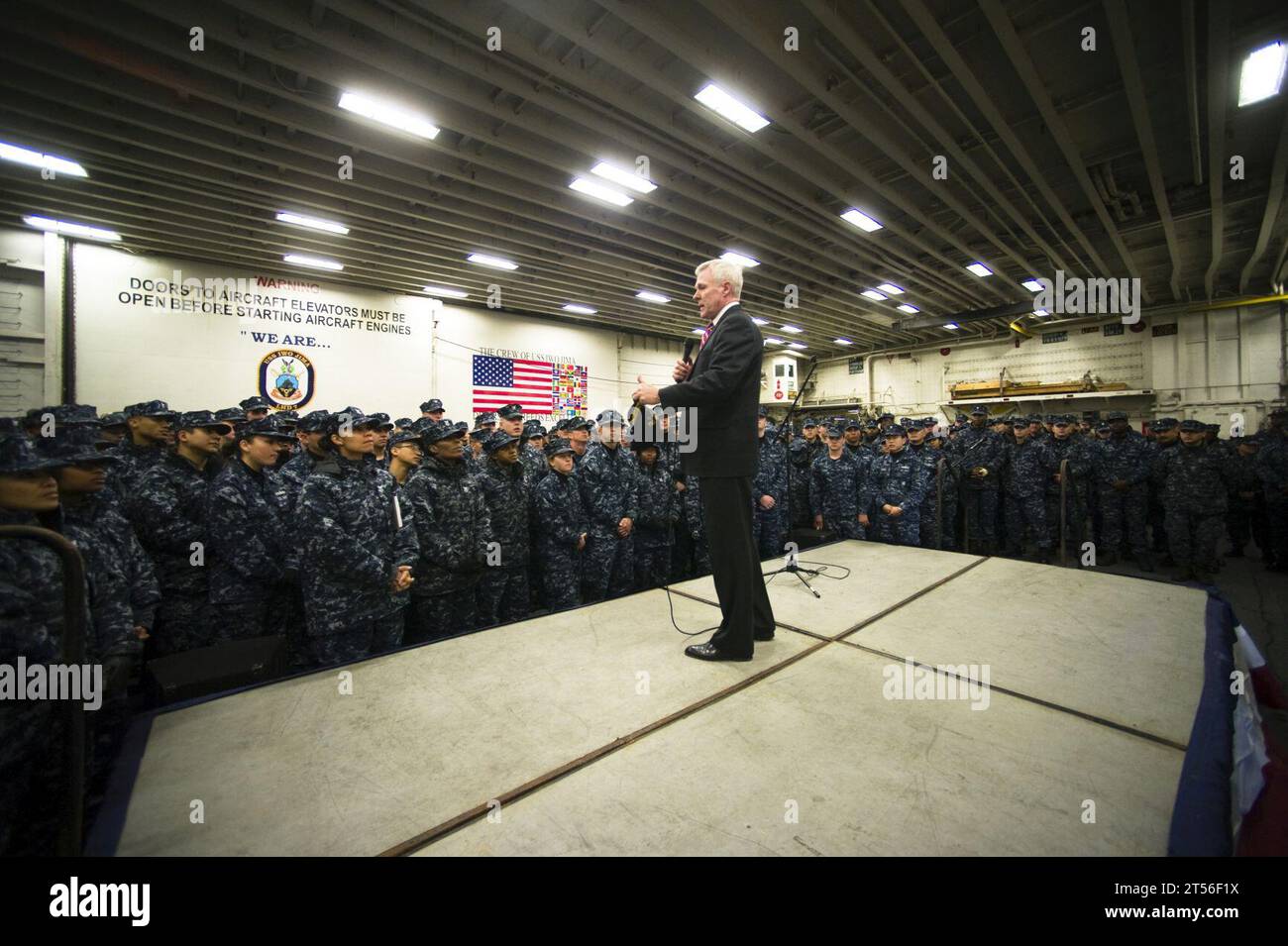 Ray Mabus, secnav, Secretary of the Navy, U.S. Navy Stock Photo - Alamy