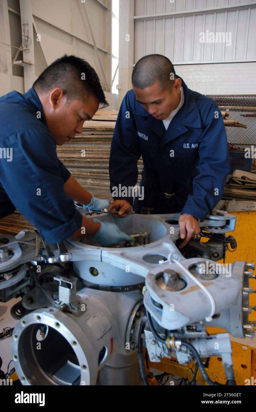 "Saberhawks" of Helicopter Anti-submarine Squadron Light Four Seven ...