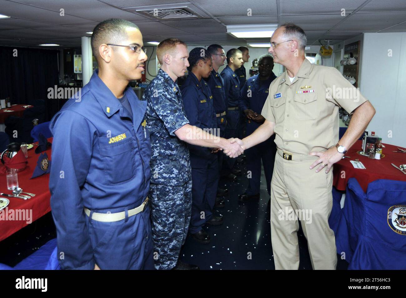 Sailors, U.S. Navy, USS Harpers Ferry (LSD 49 Stock Photo - Alamy