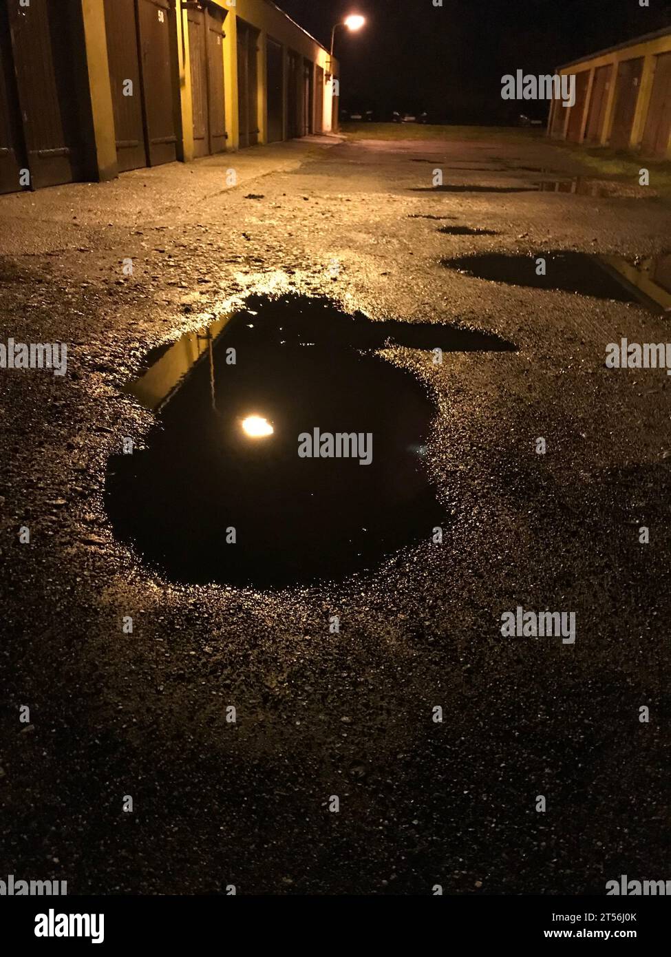 Moon reflection on the road hi-res stock photography and images - Alamy