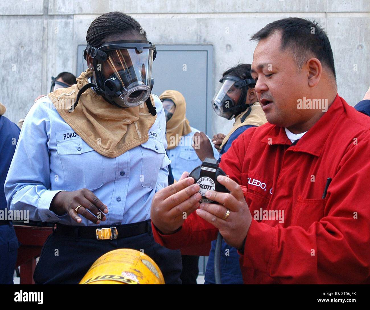Self Contained Breathing Apparatus (SCBA), training Stock Photo - Alamy
