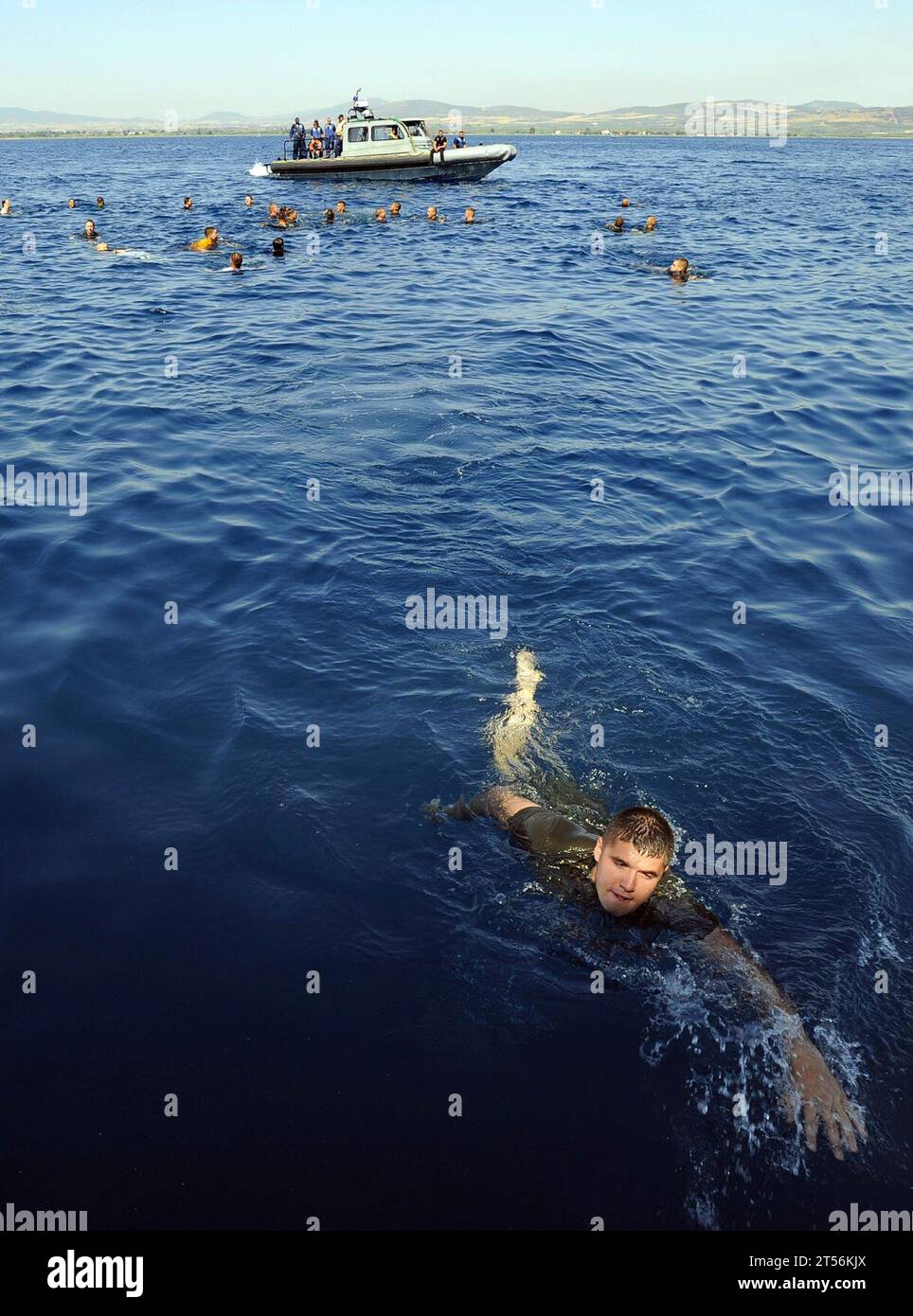 swim call, USS Fort McHenry (LSD 43 Stock Photo - Alamy