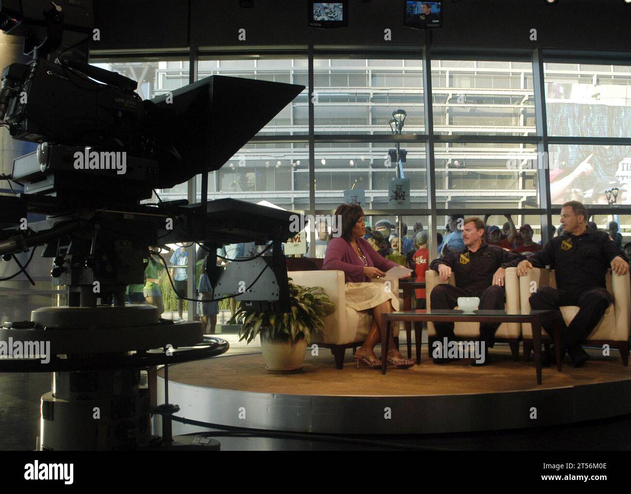 the Leap Frogs, U.S. Navy Parachute Demonstration Team Stock Photo - Alamy